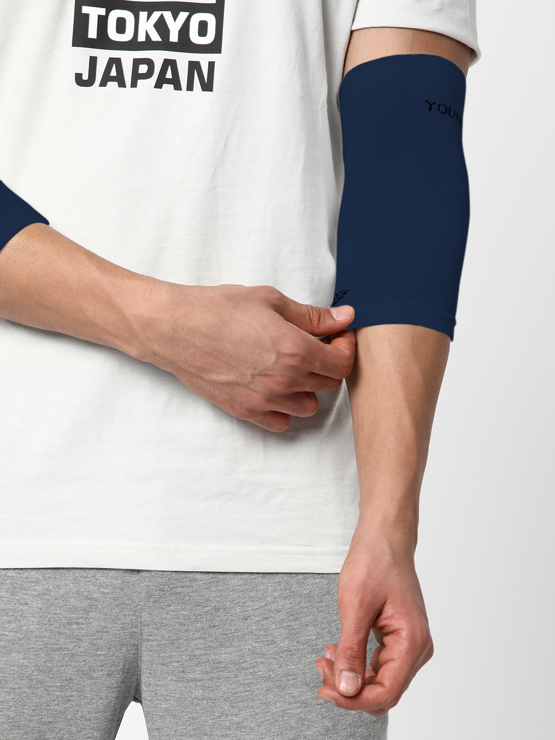 Young Wings Antibacterial Bamboo Fabric Elbow Protector for Unisex- Pa